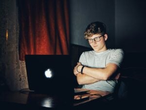 Freelancer Salary Guide 2025: What You Actually Earn After Platform ...