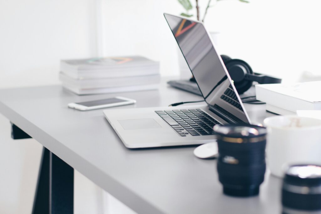 Freelance Hourly Rate Calculator: By Country, Skill, and Experience ...